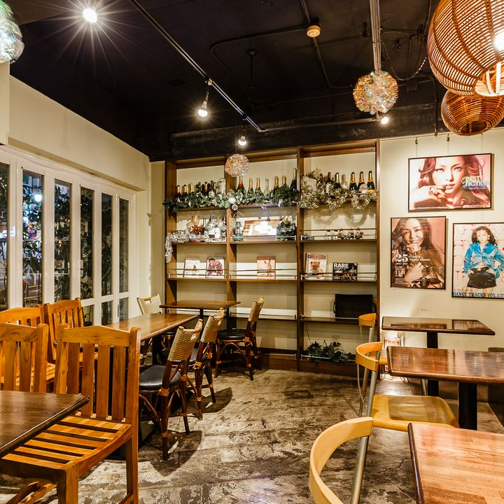 3 Cozy LGBTQ-Friendly Cafes In Shinjuku | MATCHA - JAPAN TRAVEL WEB ...